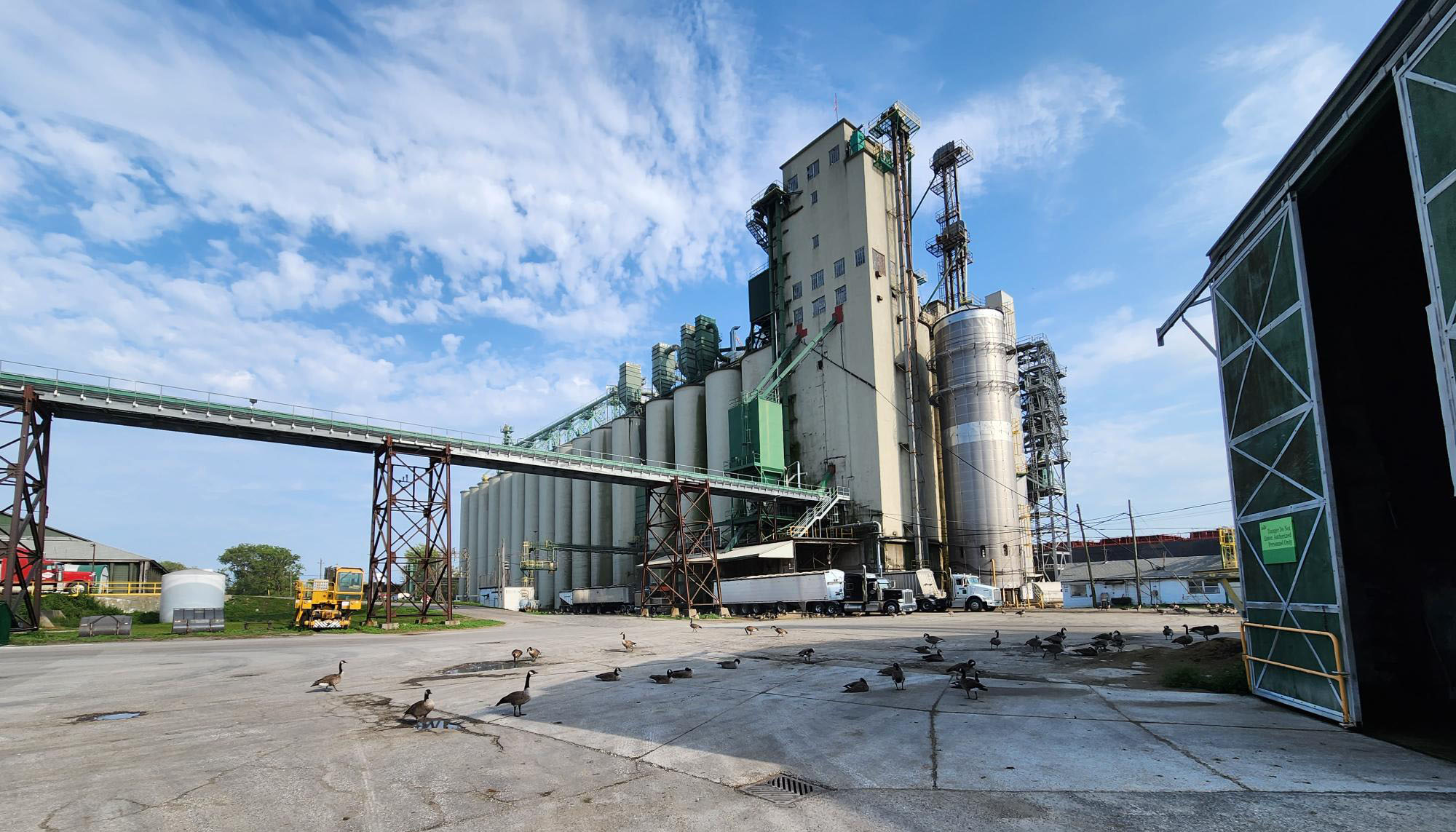 August 2023 Cargill Sarnia Terminal Tour – Lambton Federation of ...
